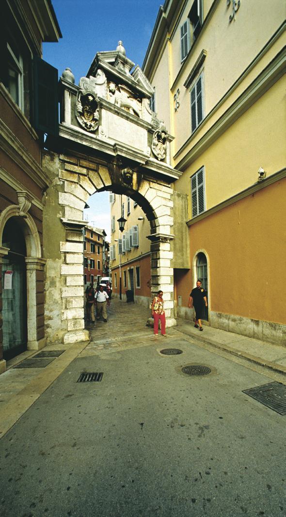 Page 74 - revitas_urbanaPOVsredista_DEU-FRA